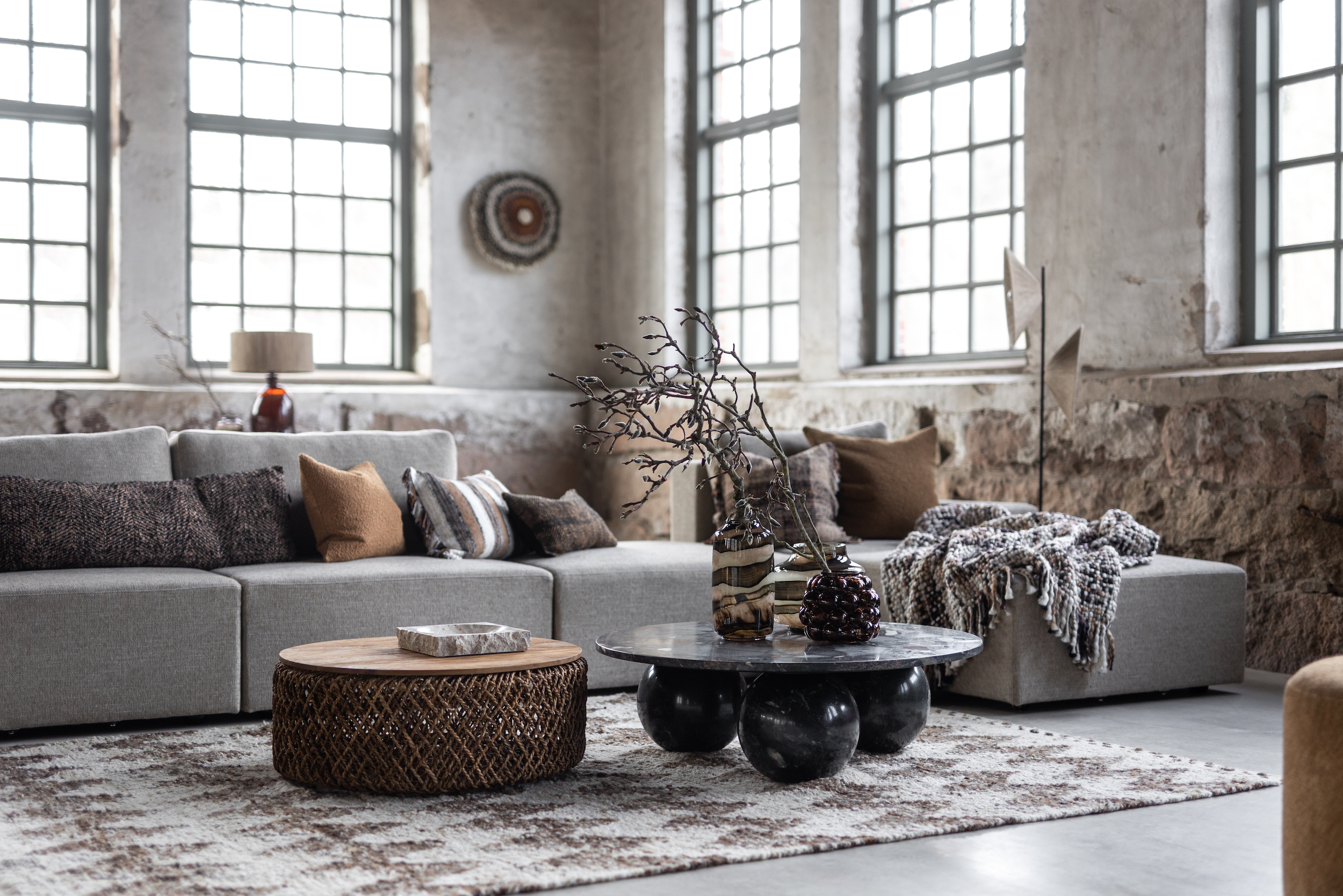 Jakobsdals Sphira Salongbord Pebble Granite Svart - Sleepo